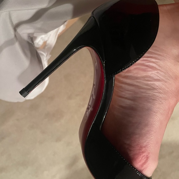 Christian Louboutin | Shoes | Hotchristian Loubs Pigalle Follies 0 ...